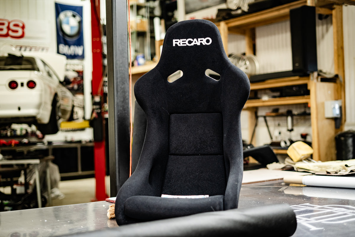 BMW M Recaro Pole Position N.G. FIA – EuroConnex