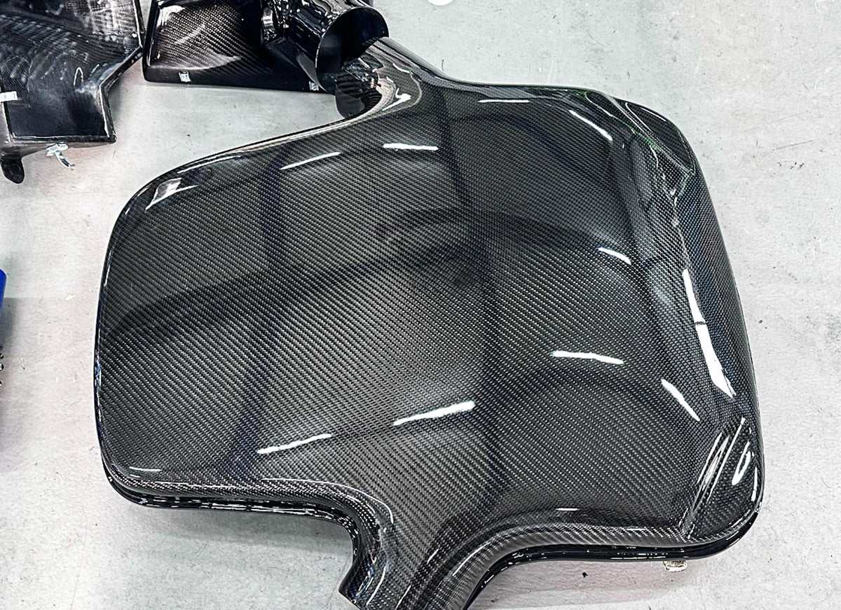 S85 CSL Prototype 1:1 Replica Carbon Intake System – EuroConnex